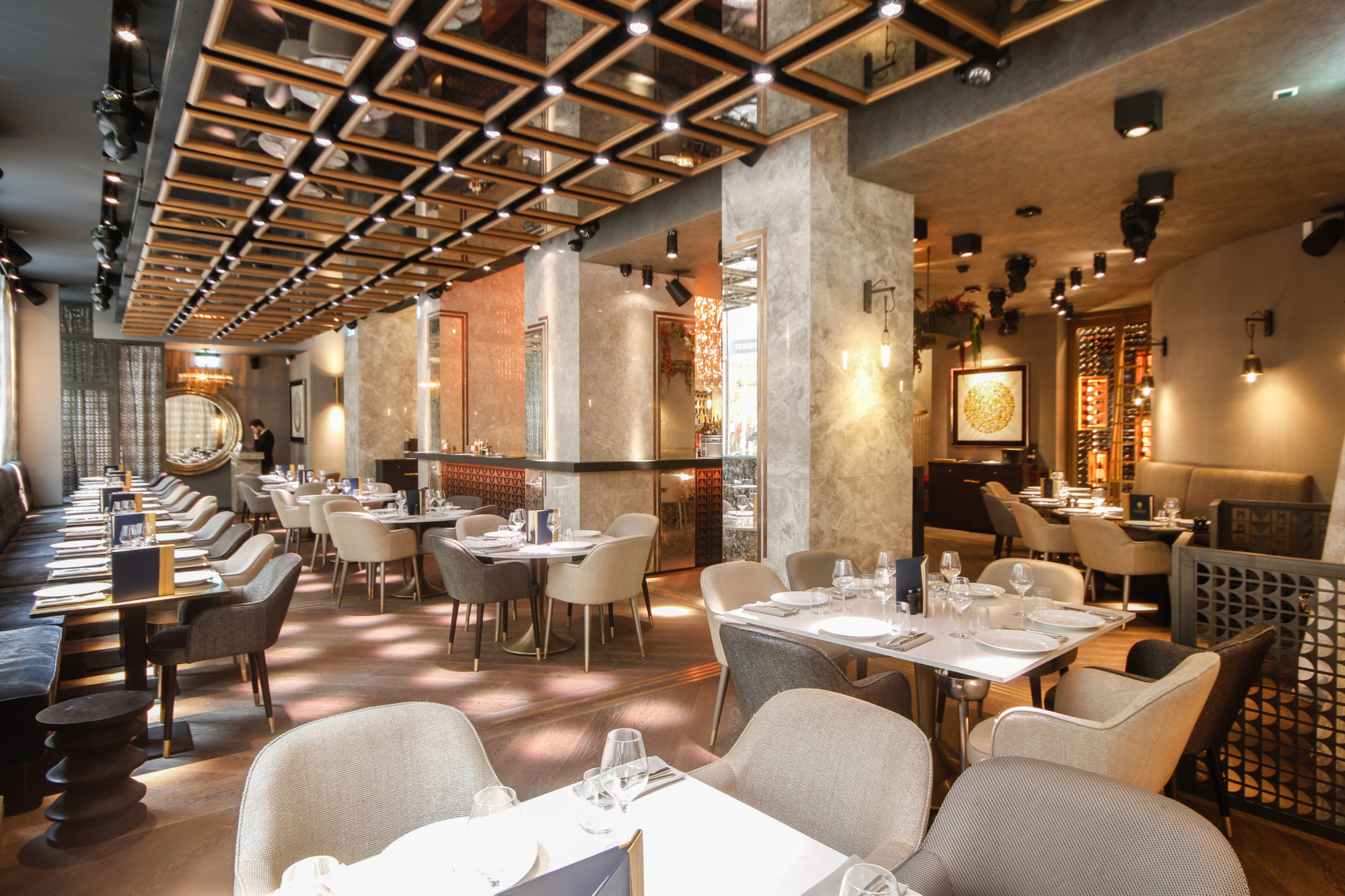 Le Baroque Restaurant - size.swiss